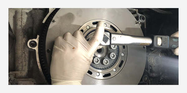 Porsche RMS Rear Main Seal Replacement | RPM Specialist Cars